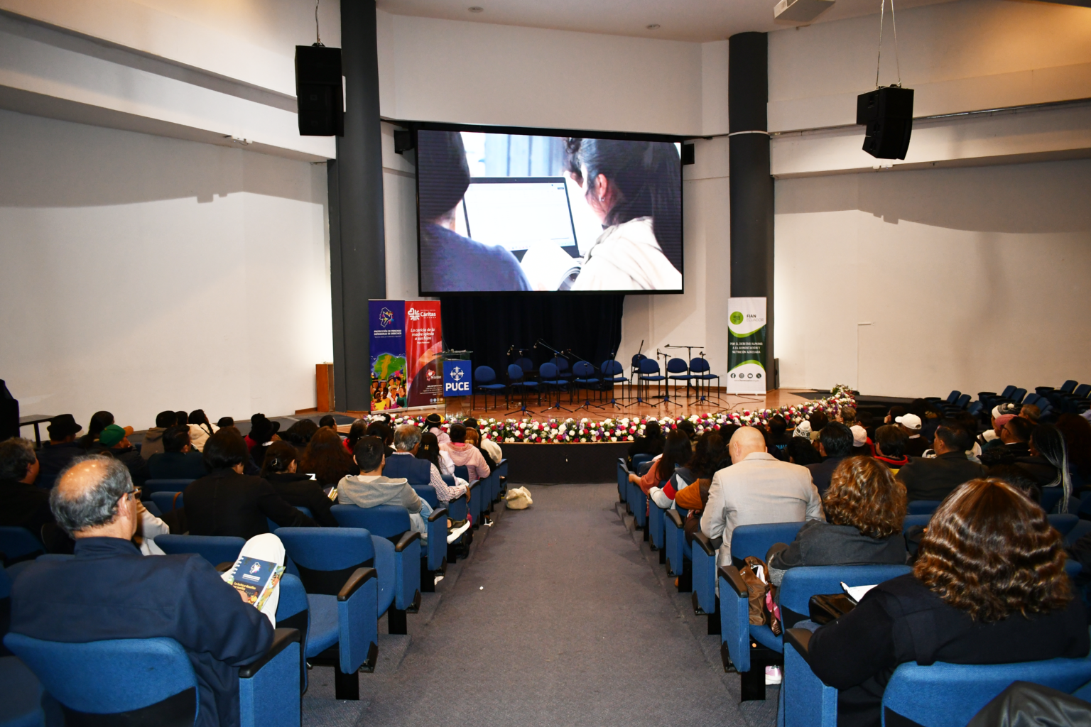 Fortaleciendo la Defensa de los Derechos Humanos: Socialización del Informe sobre Defensores de ...